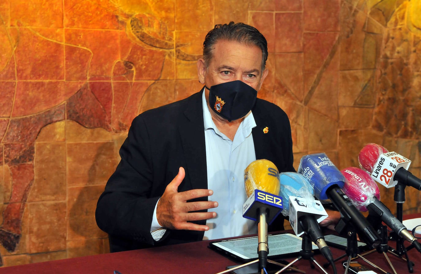 El alcalde de Linares pide «responsabilidad» a la ciudadanía a la ... El alcalde de Linares pide «responsabilidad» a la ciudadanía a la ...